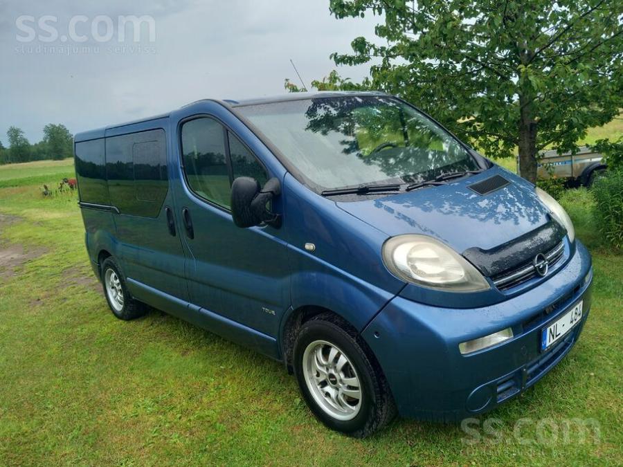 Zils Opel Vivaro 2005 Jēkabpils, ar dzinēja tilpumu 2.50 L un nobraukumu 300 tūkst. km par 5000 €, foto 2 vietnē AUTOMOTO.COM.LV