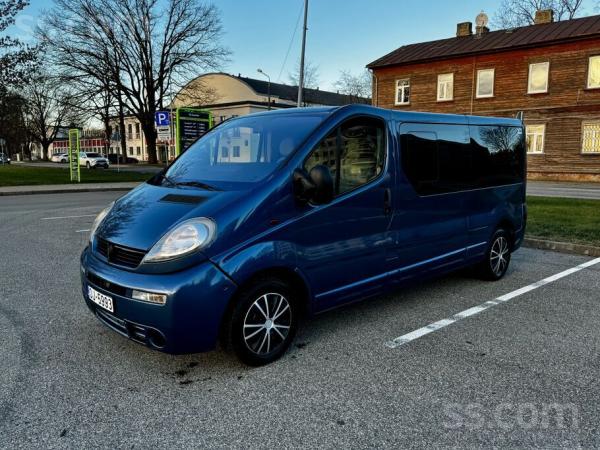 Blue Opel Vivaro 2005 in Riga, with an engine capacity of 2.50 L and mileage of 535 thousand km for 3900 €, photo 1 on AUTOMOTO.COM.LV
