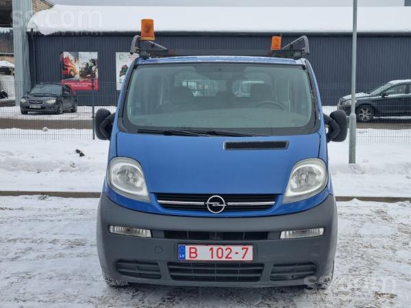 Blue Opel Vivaro 2005 in Ogre, with an engine capacity of 2.50 L and mileage of 304 thousand km for 5350 €, photo 2 on AUTOMOTO.COM.LV