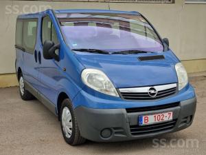 Blue Opel Vivaro 2006 in Ogre, with an engine capacity of 2.50 L and mileage of 176 thousand km for 6650 €, photo 4 on AUTOMOTO.COM.LV
