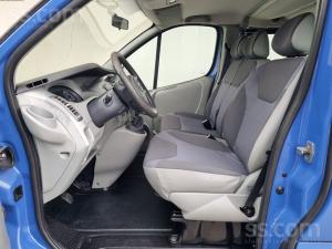 Blue Opel Vivaro 2006 in Ogre, with an engine capacity of 2.50 L and mileage of 176 thousand km for 6650 €, photo 11 on AUTOMOTO.COM.LV