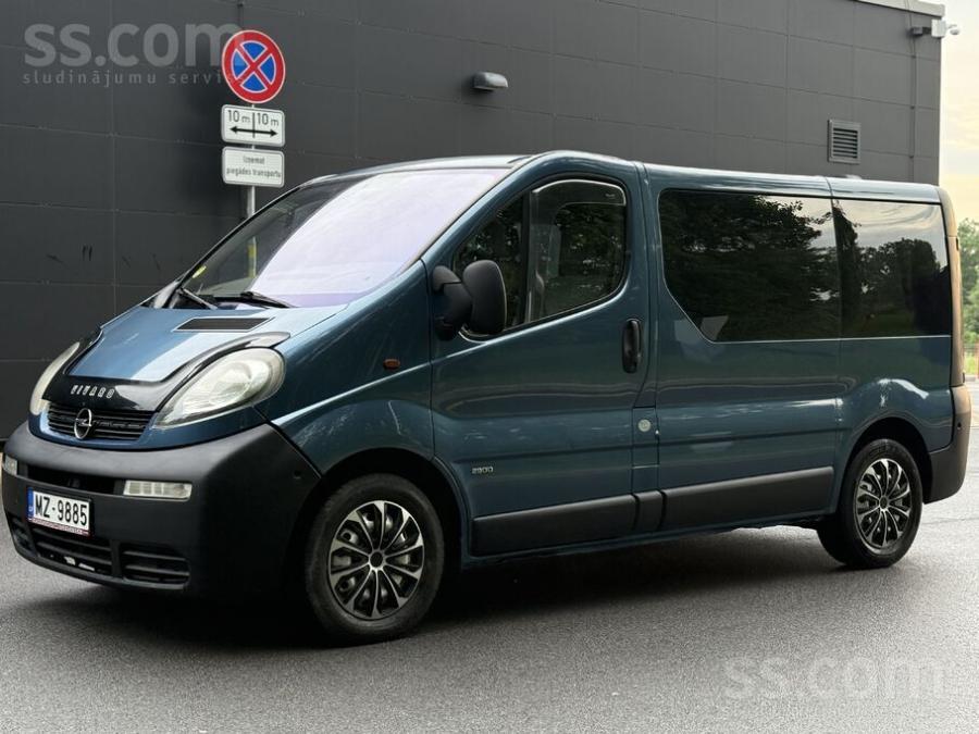 Blue Opel Vivaro 2006 in Jelgava, with an engine capacity of 1.90 L and mileage of 379 thousand km for 4000 €, photo 4 on AUTOMOTO.COM.LV