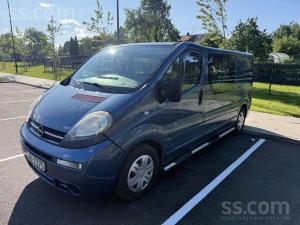 Zils Opel Vivaro 2006 Valmiera, ar dzinēja tilpumu 2.50 L un nobraukumu 295 tūkst. km par 6000 €, foto 3 vietnē AUTOMOTO.COM.LV
