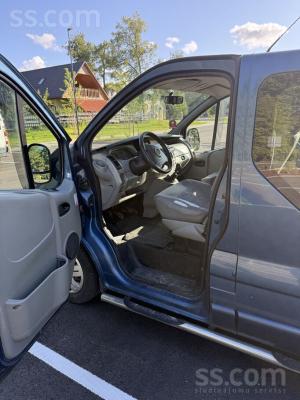 Zils Opel Vivaro 2006 Valmiera, ar dzinēja tilpumu 2.50 L un nobraukumu 295 tūkst. km par 6000 €, foto 4 vietnē AUTOMOTO.COM.LV