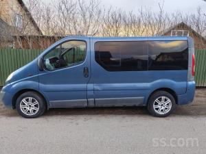 Zils Opel Vivaro 2007 Liepāja, ar dzinēja tilpumu 2.00 L un nobraukumu 333 tūkst. km par 3500 €, foto  vietnē AUTOMOTO.COM.LV