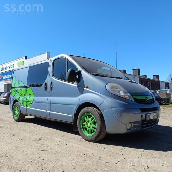 Blue Opel Vivaro 2007 in Riga, with an engine capacity of 2.50 L and mileage of 325 thousand km for 6350 €, photo 2 on AUTOMOTO.COM.LV