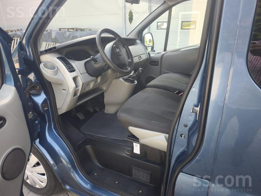 Blue Opel Vivaro 2007 in Riga, with an engine capacity of 2.00 L and mileage of 495 thousand km for 4200 €, photo 6 on AUTOMOTO.COM.LV