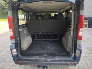 Blue Opel Vivaro 2007 in Riga, with an engine capacity of 2.00 L and mileage of 495 thousand km for 4200 €, photo 9 on AUTOMOTO.COM.LV