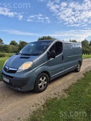 Blue Opel Vivaro 2007 in Cesis, with an engine capacity of 2.00 L and mileage of 456 thousand km for 4300 €, photo  on AUTOMOTO.COM.LV