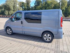 Blue Opel Vivaro 2007 in Riga, with an engine capacity of 2.00 L and mileage of 248 thousand km for 4800 €, photo 5 on AUTOMOTO.COM.LV