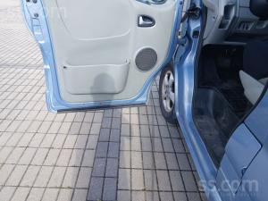 Blue Opel Vivaro 2007 in Riga, with an engine capacity of 2.00 L and mileage of 248 thousand km for 4800 €, photo 13 on AUTOMOTO.COM.LV
