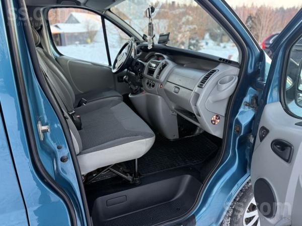 Blue Opel Vivaro 2008 in Gulbene, with an engine capacity of 2.00 L and mileage of 241 thousand km for 7300 €, photo 6 on AUTOMOTO.COM.LV