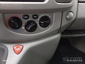 Zils Opel Vivaro 2008 Bauska, ar dzinēja tilpumu 2.50 L un nobraukumu 265 tūkst. km par 7500 €, foto 12 vietnē AUTOMOTO.COM.LV