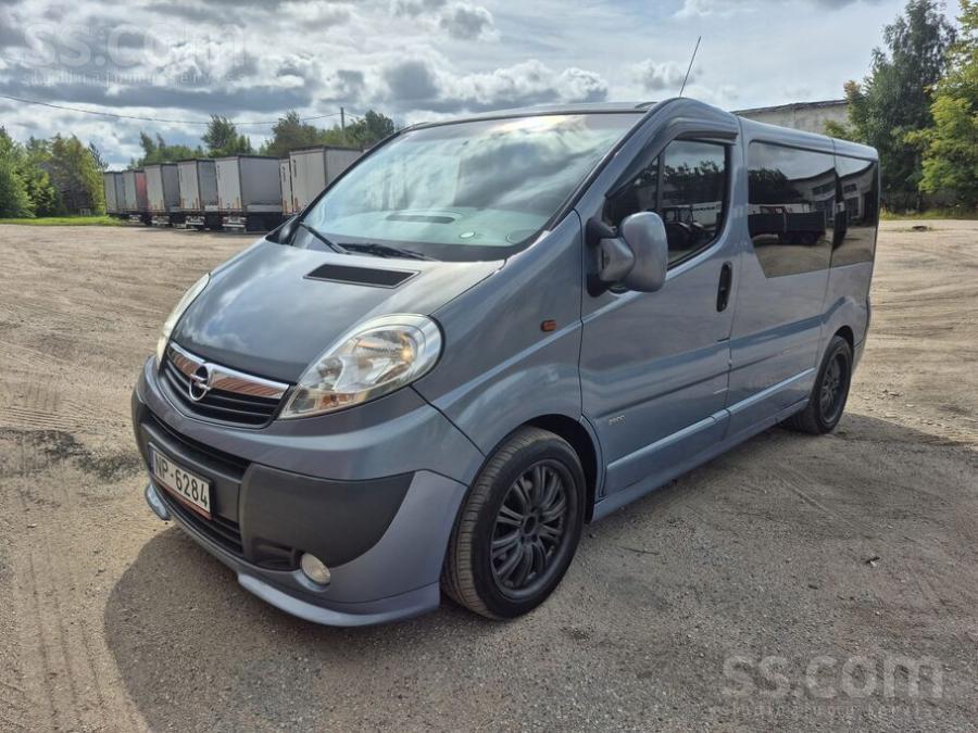 Zils Opel Vivaro 2009 Daugavpils, ar dzinēja tilpumu 2.00 L un nobraukumu 283 tūkst. km par 5950 €, foto 1 vietnē AUTOMOTO.COM.LV