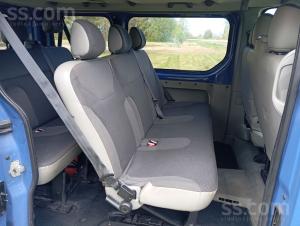Blue Opel Vivaro 2010 in Bauska, with an engine capacity of 2.50 L and mileage of 211 thousand km for 7900 €, photo 8 on AUTOMOTO.COM.LV