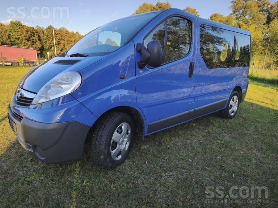 Zils Opel Vivaro 2011 Kuldīga, ar dzinēja tilpumu 2.00 L un nobraukumu 225 tūkst. km par 8490 €, foto 1 vietnē AUTOMOTO.COM.LV