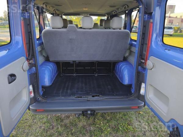 Zils Opel Vivaro 2011 Kuldīga, ar dzinēja tilpumu 2.00 L un nobraukumu 225 tūkst. km par 8490 €, foto 10 vietnē AUTOMOTO.COM.LV
