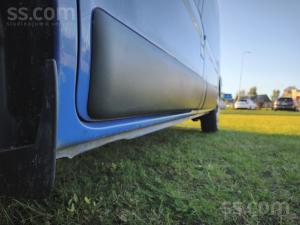 Zils Opel Vivaro 2011 Kuldīga, ar dzinēja tilpumu 2.00 L un nobraukumu 225 tūkst. km par 8490 €, foto 12 vietnē AUTOMOTO.COM.LV
