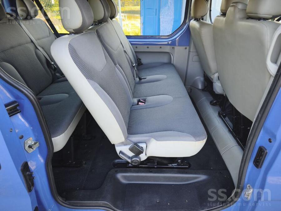 Zils Opel Vivaro 2011 Kuldīga, ar dzinēja tilpumu 2.00 L un nobraukumu 225 tūkst. km par 8490 €, foto 14 vietnē AUTOMOTO.COM.LV