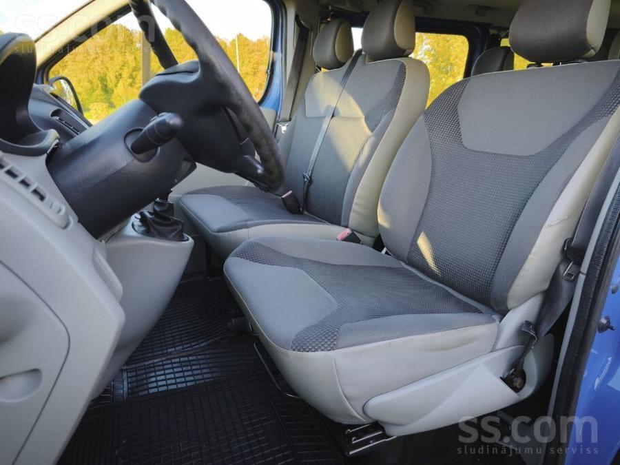 Zils Opel Vivaro 2011 Kuldīga, ar dzinēja tilpumu 2.00 L un nobraukumu 225 tūkst. km par 8490 €, foto 17 vietnē AUTOMOTO.COM.LV