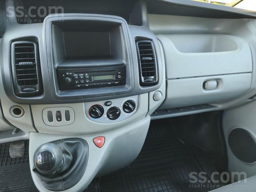 Zils Opel Vivaro 2011 Kuldīga, ar dzinēja tilpumu 2.00 L un nobraukumu 225 tūkst. km par 8490 €, foto 18 vietnē AUTOMOTO.COM.LV