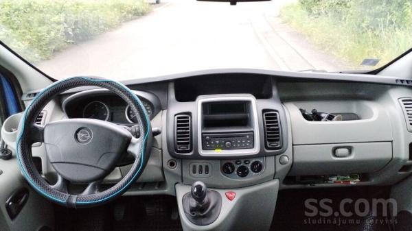Blue Opel Vivaro 2012 in Liepaja, with an engine capacity of 2.00 L and mileage of 244 thousand km for 8500 €, photo 4 on AUTOMOTO.COM.LV