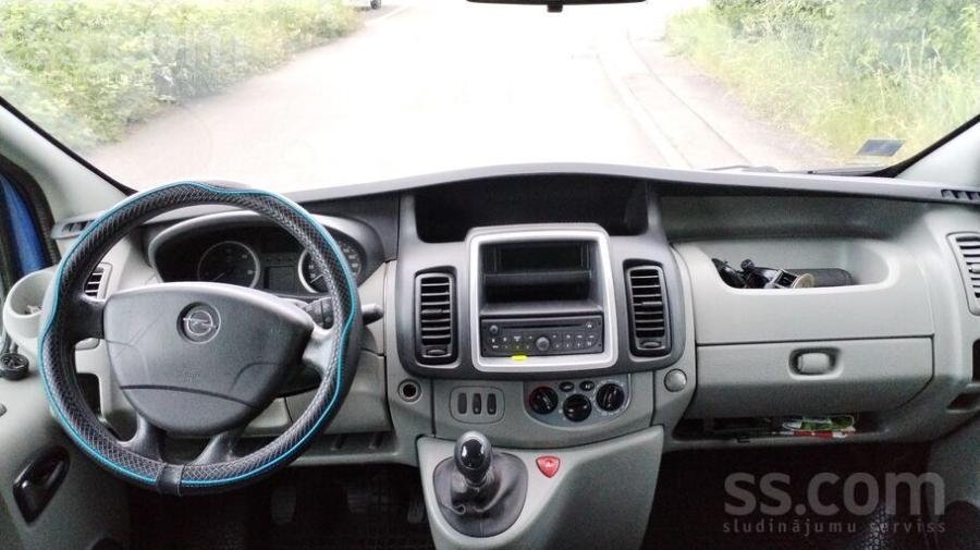 Zils Opel Vivaro 2012 Liepāja, ar dzinēja tilpumu 2.00 L un nobraukumu 244 tūkst. km par 8500 €, foto 5 vietnē AUTOMOTO.COM.LV