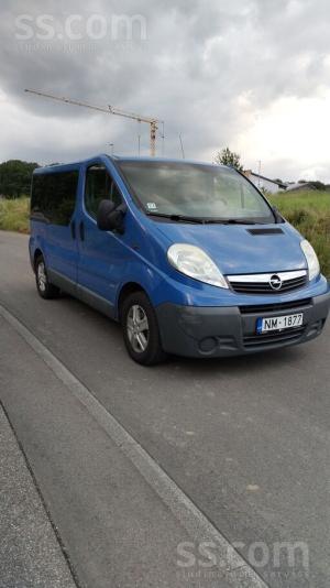 Zils Opel Vivaro 2012 Liepāja, ar dzinēja tilpumu 2.00 L un nobraukumu 244 tūkst. km par 8500 €, foto 6 vietnē AUTOMOTO.COM.LV