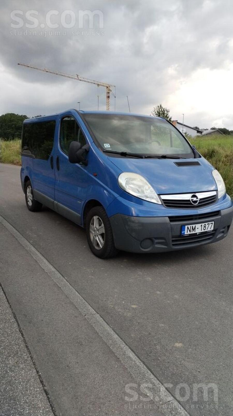 Zils Opel Vivaro 2012 Liepāja, ar dzinēja tilpumu 2.00 L un nobraukumu 244 tūkst. km par 8500 €, foto 6 vietnē AUTOMOTO.COM.LV
