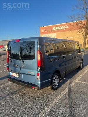 Zils Opel Vivaro 2017 Rīga, ar dzinēja tilpumu 1.60 L un nobraukumu 145 tūkst. km par 13400 €, foto 4 vietnē AUTOMOTO.COM.LV