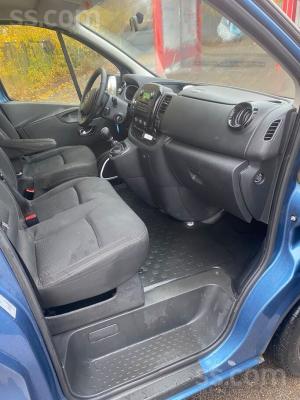 Zils Opel Vivaro 2017 Rīga, ar dzinēja tilpumu 1.60 L un nobraukumu 145 tūkst. km par 13400 €, foto 8 vietnē AUTOMOTO.COM.LV