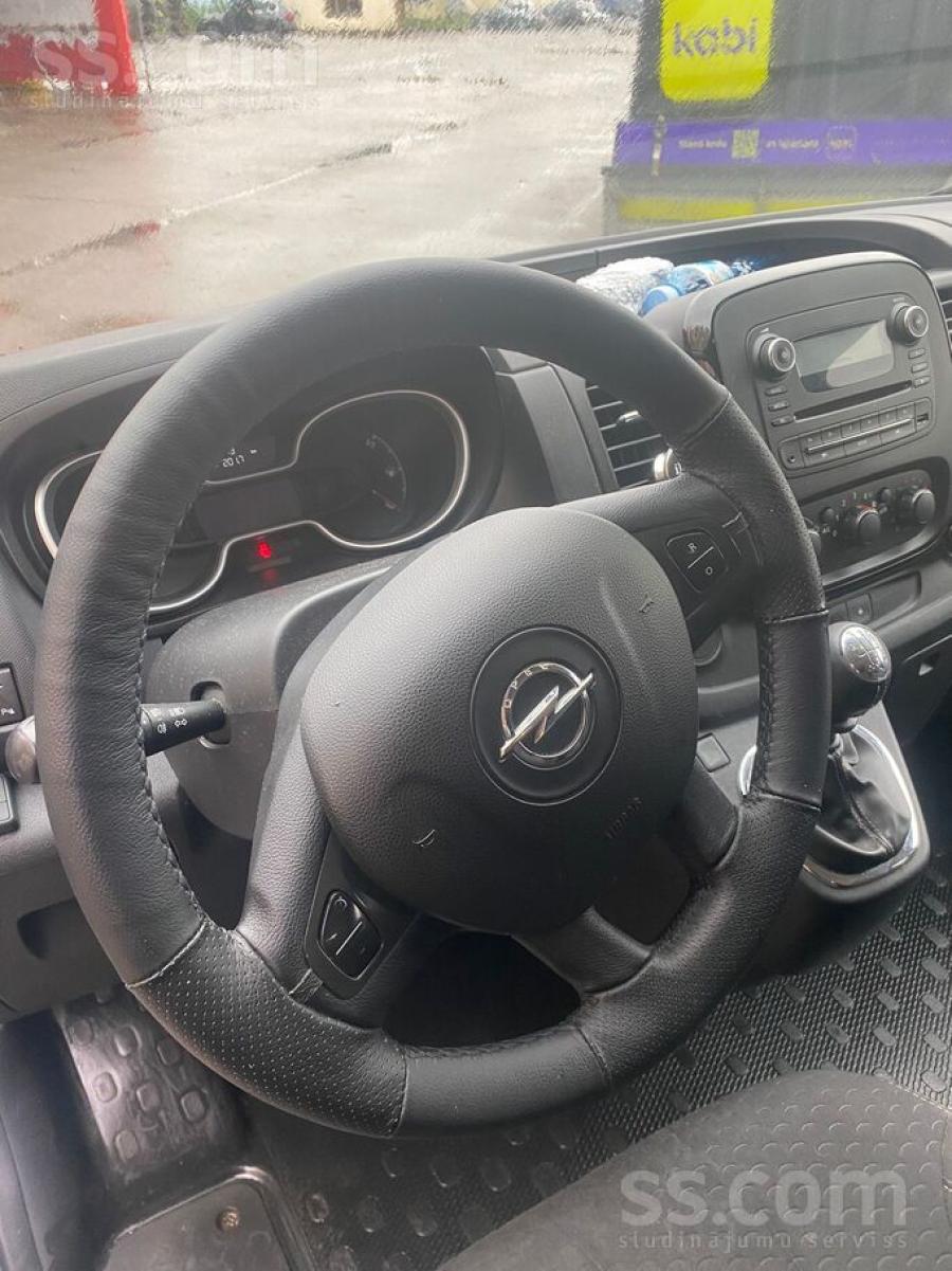 Zils Opel Vivaro 2017 Rīga, ar dzinēja tilpumu 1.60 L un nobraukumu 145 tūkst. km par 13400 €, foto 12 vietnē AUTOMOTO.COM.LV