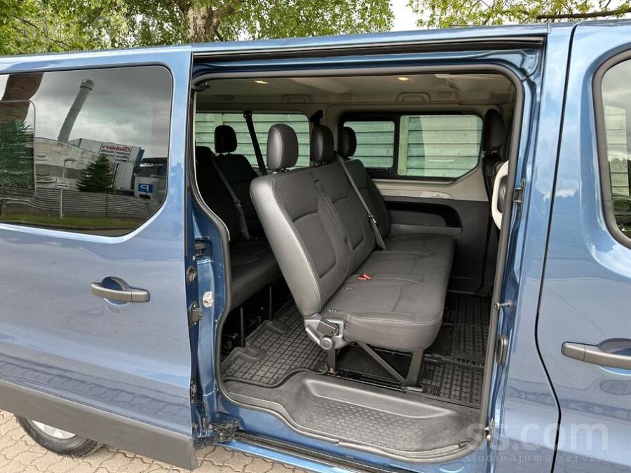 Zils Opel Vivaro 2018 Jelgava, ar dzinēja tilpumu 1.60 L un nobraukumu 0 tūkst. km par 10950 €, foto 12 vietnē AUTOMOTO.COM.LV