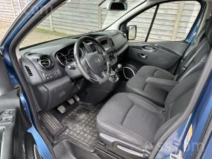 Zils Opel Vivaro 2018 Jelgava, ar dzinēja tilpumu 1.60 L un nobraukumu 0 tūkst. km par 10950 €, foto 17 vietnē AUTOMOTO.COM.LV