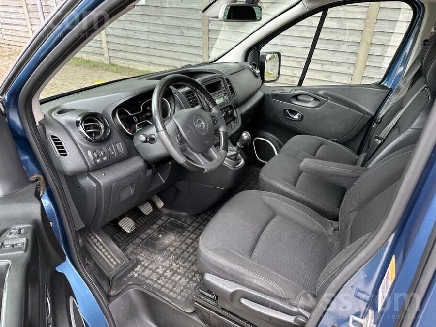 Zils Opel Vivaro 2018 Jelgava, ar dzinēja tilpumu 1.60 L un nobraukumu 0 tūkst. km par 10950 €, foto 17 vietnē AUTOMOTO.COM.LV