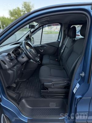 Blue Opel Vivaro 2018 in Jelgava, with an engine capacity of 1.60 L and mileage of 71 thousand km for 17771 €, photo 4 on AUTOMOTO.COM.LV