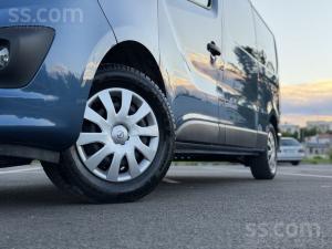 Blue Opel Vivaro 2018 in Jelgava, with an engine capacity of 1.60 L and mileage of 71 thousand km for 17771 €, photo 6 on AUTOMOTO.COM.LV