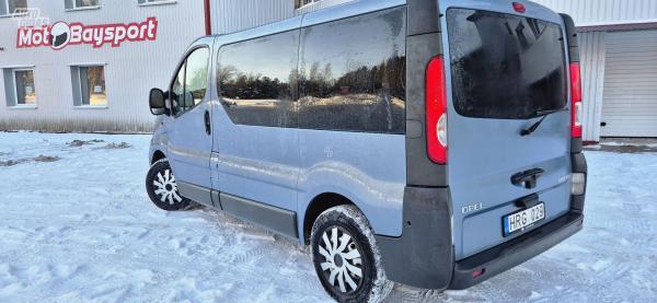 Blue Opel Vivaro 2007 in Ignalina, with an engine capacity of 2.00 L and mileage of 433 thousand km for 4700 €, photo 5 on AUTOMOTO.COM.LV