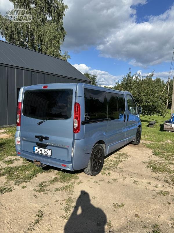 Zils Opel Vivaro 2007 Molėtai, ar dzinēja tilpumu 2.50 L un nobraukumu 337 tūkst. km par 6800 €, foto 3 vietnē AUTOMOTO.COM.LV