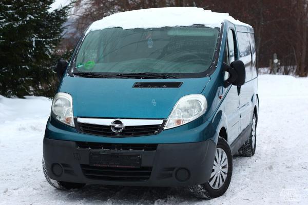 Zils Opel Vivaro 2011 Petrikaičiai, ar dzinēja tilpumu 2.50 L un nobraukumu 298 tūkst. km par 6999 €, foto 2 vietnē AUTOMOTO.COM.LV