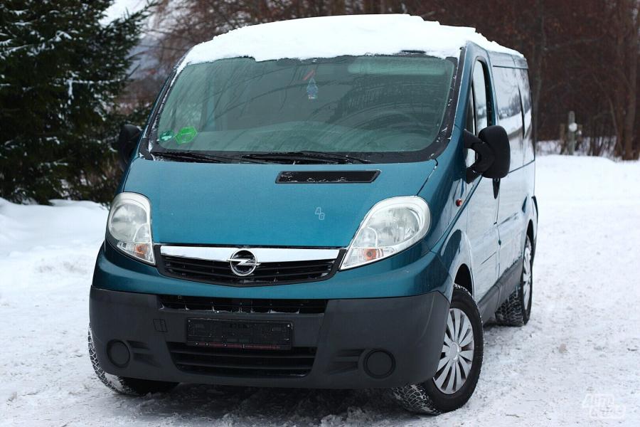 Zils Opel Vivaro 2011 Petrikaičiai, ar dzinēja tilpumu 2.50 L un nobraukumu 298 tūkst. km par 6999 €, foto 2 vietnē AUTOMOTO.COM.LV
