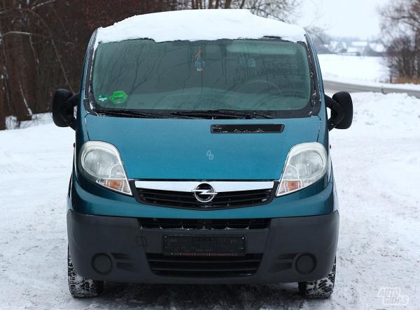 Zils Opel Vivaro 2011 Petrikaičiai, ar dzinēja tilpumu 2.50 L un nobraukumu 298 tūkst. km par 6999 €, foto 3 vietnē AUTOMOTO.COM.LV
