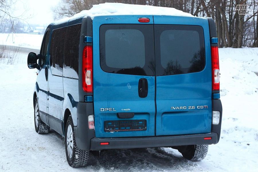Zils Opel Vivaro 2011 Petrikaičiai, ar dzinēja tilpumu 2.50 L un nobraukumu 298 tūkst. km par 6999 €, foto 16 vietnē AUTOMOTO.COM.LV