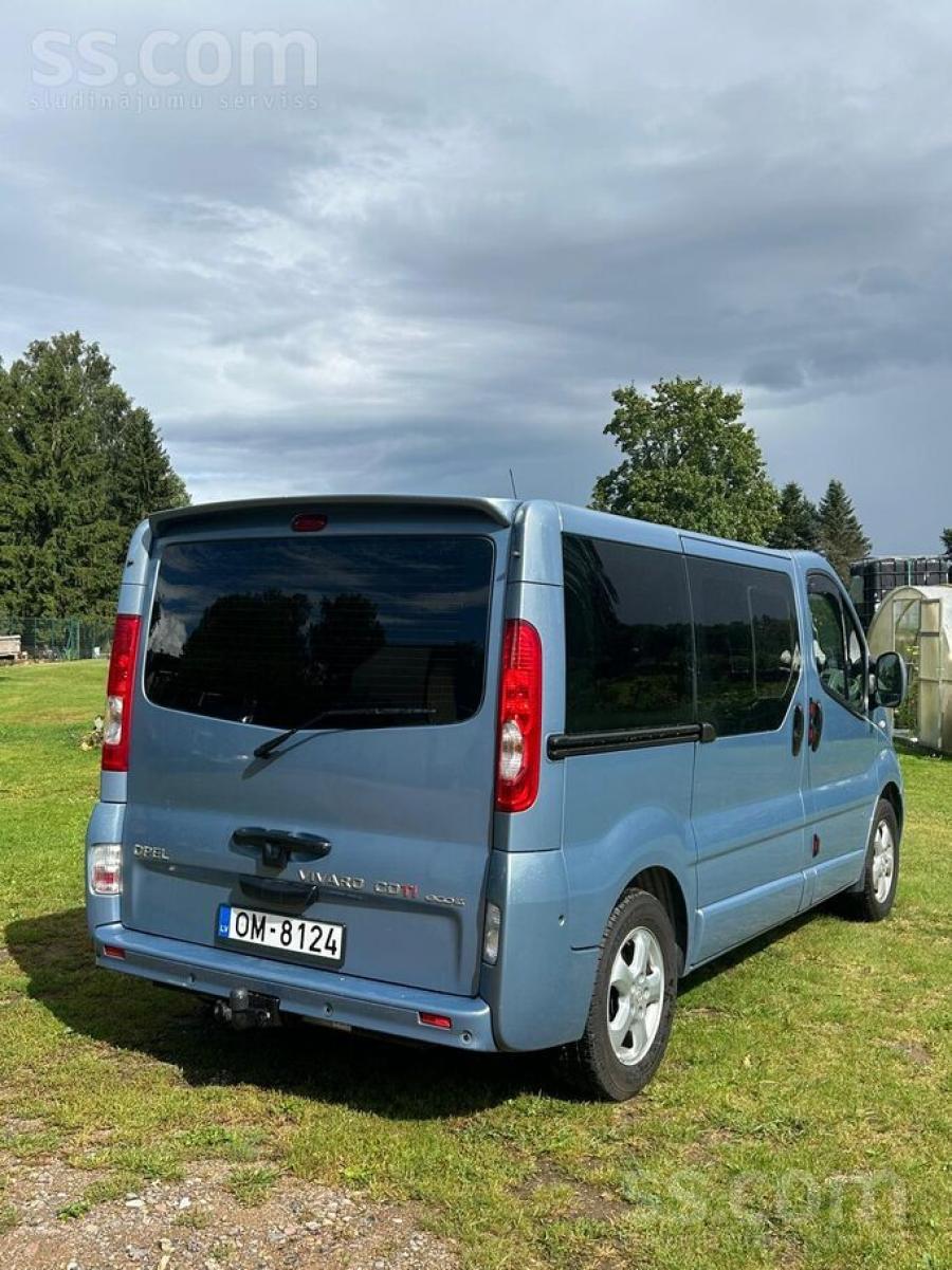 Zils Opel Vivaro 2014 Tukums, ar dzinēja tilpumu 2.00 L un nobraukumu 159 tūkst. km par 13850 €, foto 5 vietnē AUTOMOTO.COM.LV
