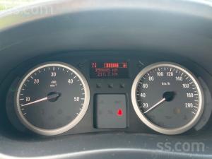 Zils Opel Vivaro 2014 Tukums, ar dzinēja tilpumu 2.00 L un nobraukumu 159 tūkst. km par 13850 €, foto 13 vietnē AUTOMOTO.COM.LV