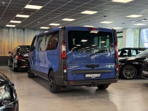 Blue Opel Vivaro 2015 in Klaipeda, with an engine capacity of 1.60 L and mileage of 245 thousand km for 11900 €, photo 9 on AUTOMOTO.COM.LV