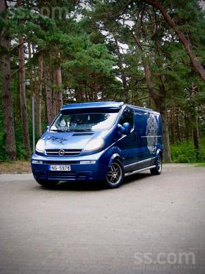 Blue Opel Vivaro 2005 in Limbazi, with an engine capacity of 2.50 L and mileage of 303 thousand km for 4800 €, photo  on AUTOMOTO.COM.LV