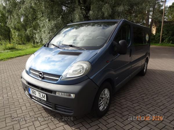 Zils Opel Vivaro 2006 Tallina, ar dzinēja tilpumu 1.90 L un nobraukumu 377 tūkst. km par 3990 €, foto 1 vietnē AUTOMOTO.COM.LV