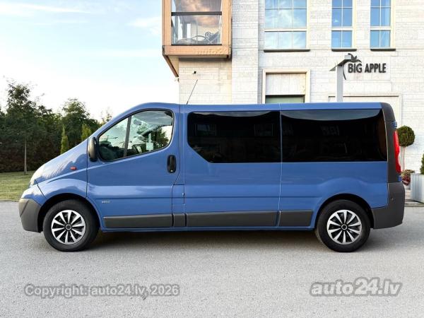 Zils Opel Vivaro 2013 Tallina, ar dzinēja tilpumu 2.00 L un nobraukumu 275 tūkst. km par 10999 €, foto 2 vietnē AUTOMOTO.COM.LV