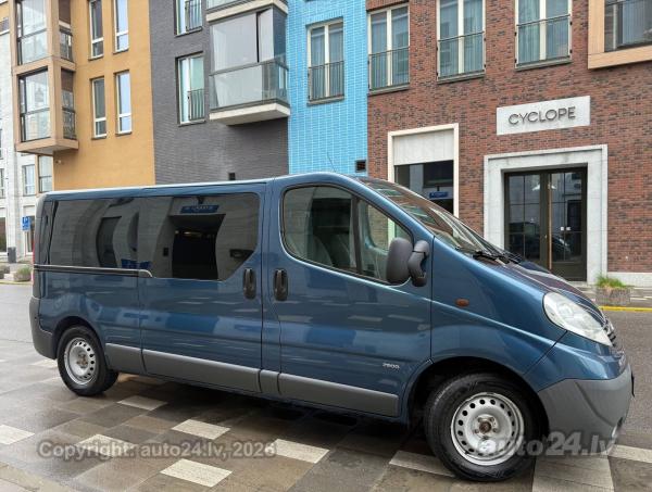 Blue Opel Vivaro 2014 in Tallinn, with an engine capacity of 2.00 L and mileage of 208 thousand km for 11500 €, photo 10 on AUTOMOTO.COM.LV